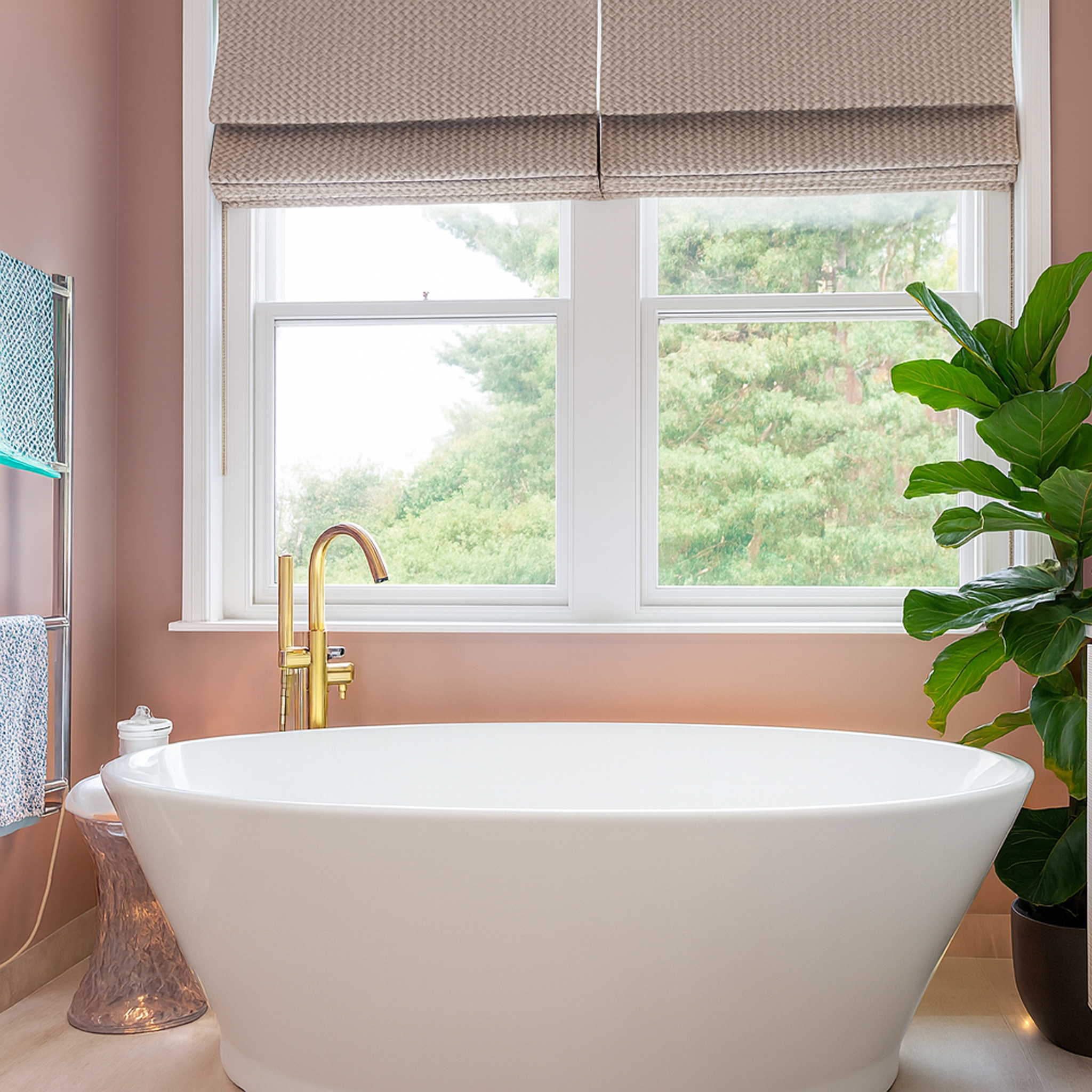 BC Designs Chalice Minor Acrylic Freestanding Bath - 1650mm ...